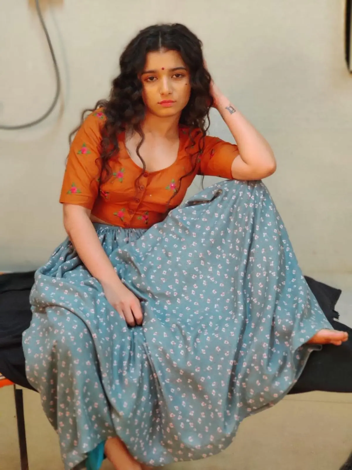 SRK’s ‘beta’ to Alia Bhatt’s ‘other’: The doppelganger lives of Bollywood’s body doubles - Frontline